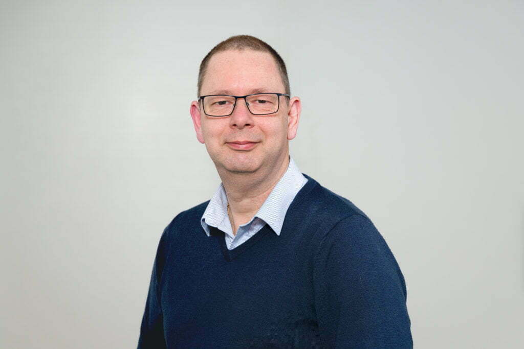 Anthony Jones - MDR ONE